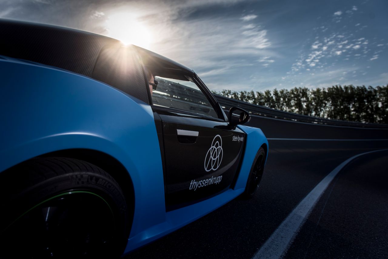 Stowable steering column for the car of the future